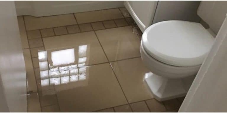 Has Your Bathroom Flooded? Here’s What to Do Now